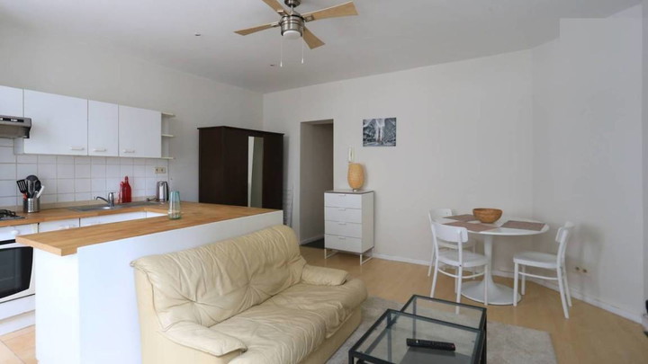 55 M² Appartement ∙ 1 Slaapkamer ∙ 2 Gasten - Jette