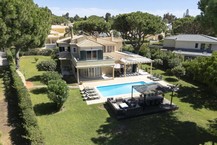 289 M² Villa ∙ 7 Bedrooms ∙ 14 Guests - Vilamoura