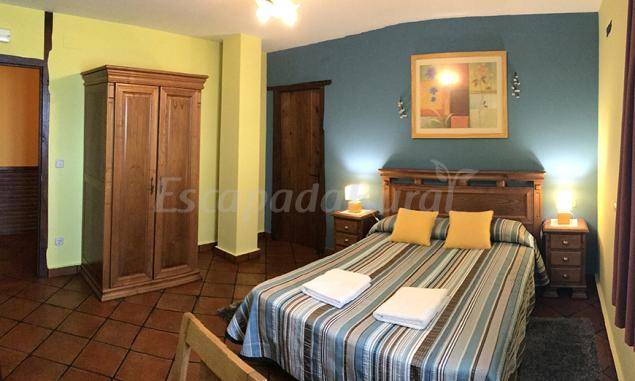 Casa Rural ∙ 6 Habitaciones ∙ 3 Huéspedes - Andoáin