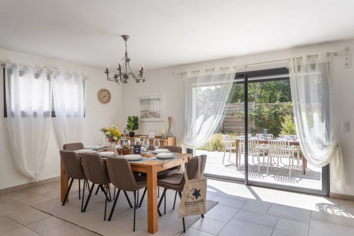 135 M² Maison De Vacances ∙ 5 Chambres ∙ 10 Personnes - Lamballe