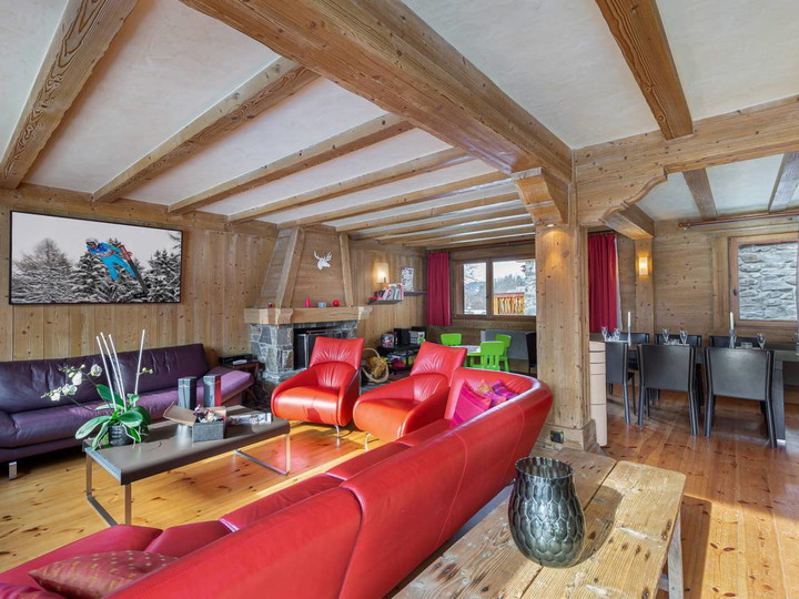 200 M² Chalet ∙ 5 Bedrooms ∙ 10 Guests - Méribel