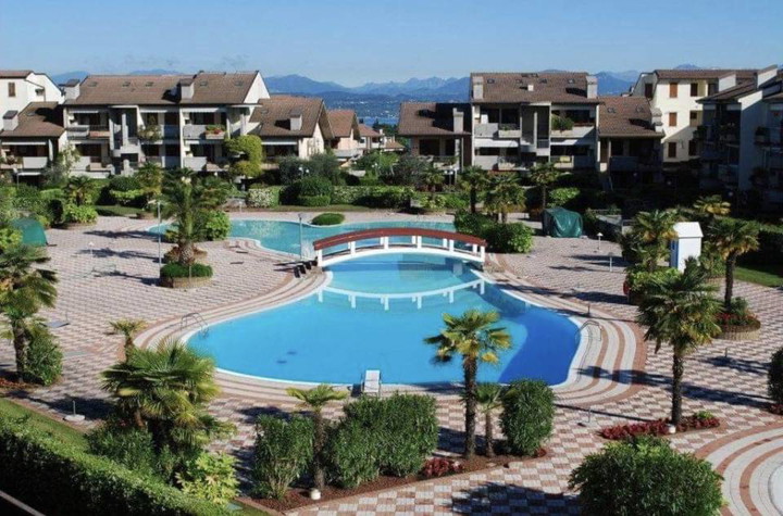 110 M² Apartment ∙ 3 Bedrooms ∙ 5 Guests - Sirmione