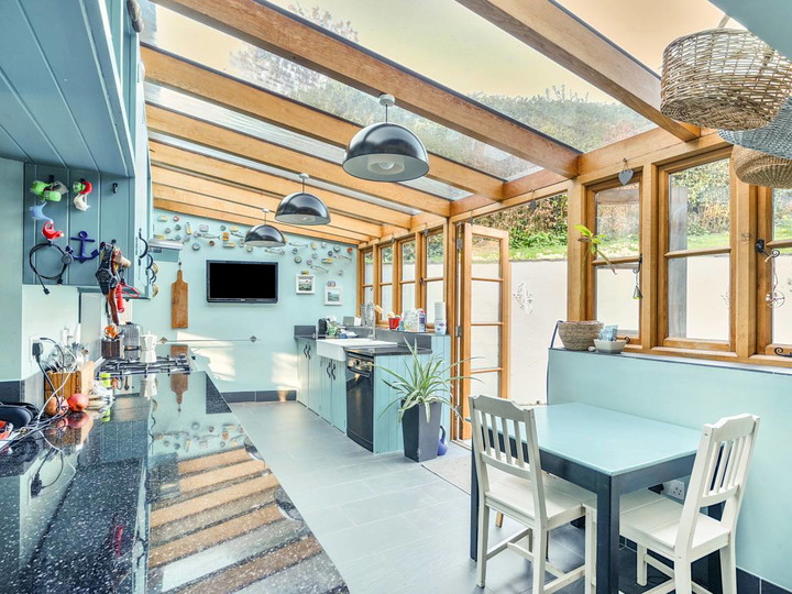 Cottage ∙ 4 Bedrooms ∙ 8 Guests - Fordingbridge