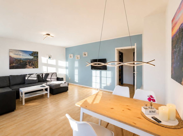Ferienwohnung ∙ 2 Schlafzimmer ∙ 6 Gäste - Sebnitz