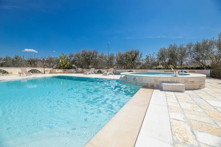 90 M² Apartamento ∙ 2 Habitaciones ∙ 6 Huéspedes - Ceglie Messapica