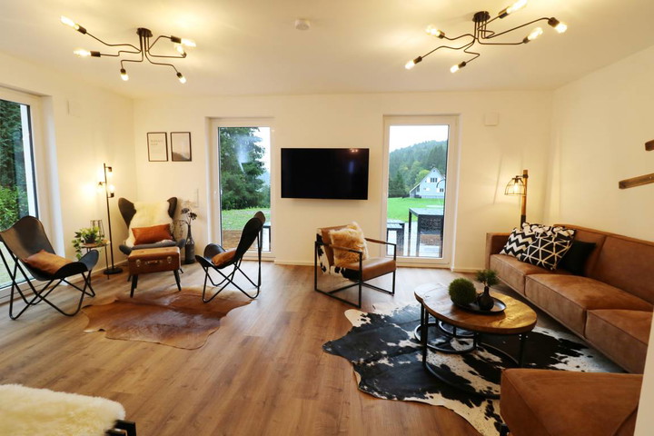 125 M² Huis ∙ 4 Slaapkamers ∙ 9 Gasten - Kirchzarten