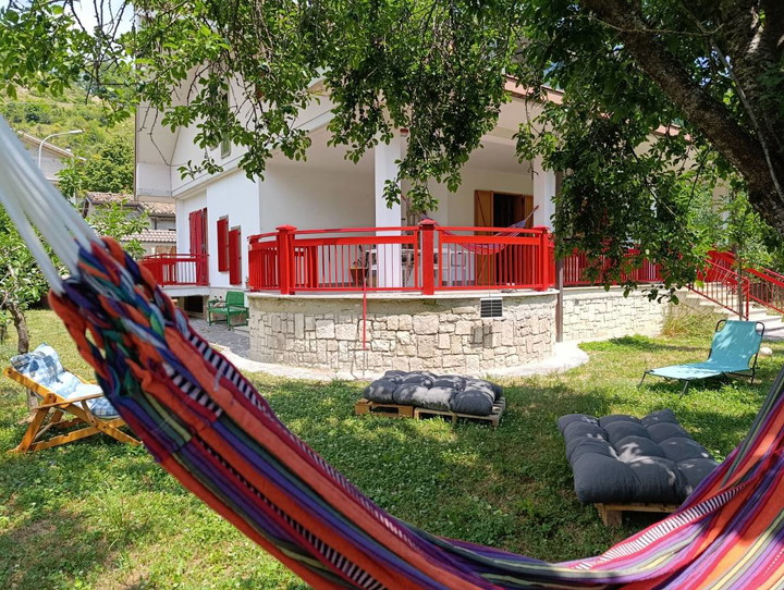 300 M² Villa ∙ 3 Bedrooms ∙ 13 Guests - Abruzzo
