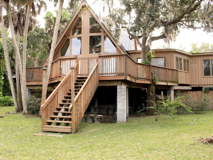 Cabin ∙ 3 Bedrooms ∙ 10 Guests - Florida