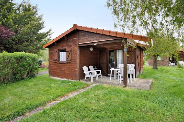 32 M² Camping ∙ 2 Bedrooms ∙ 6 Guests - Vendée