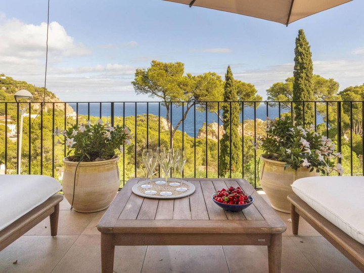 110 M² Maison De Vacances ∙ 4 Chambres ∙ 8 Personnes - Begur