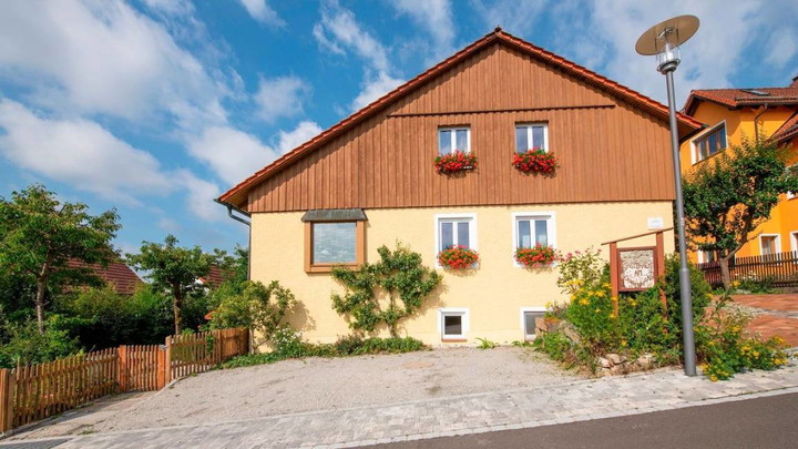 55 M² Ferienwohnung ∙ 3 Gäste - Weiden in der Oberpfalz