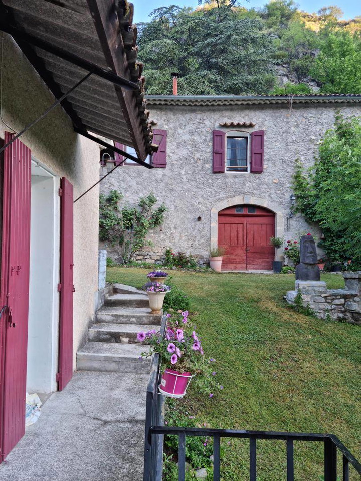 64 M² Gîte ∙ 2 Chambres ∙ 4 Personnes - Alpes