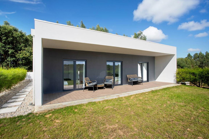 100 M² Casa ∙ 2 Quartos ∙ 6 Hóspedes - Óbidos
