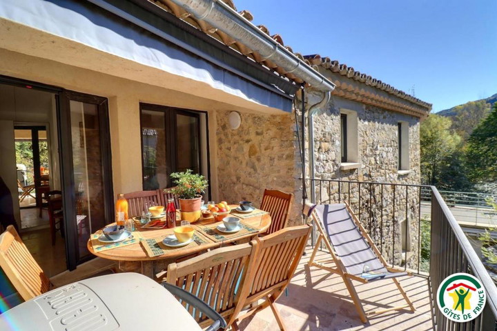 100 M² Gîte ∙ 3 Bedrooms ∙ 6 Guests - Mont Serein