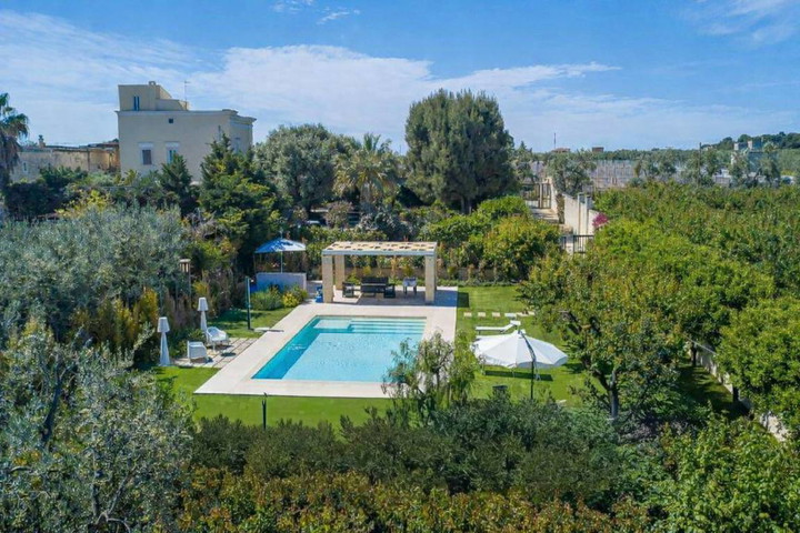 160 M² Maison De Vacances ∙ 4 Chambres ∙ 10 Personnes - Corato