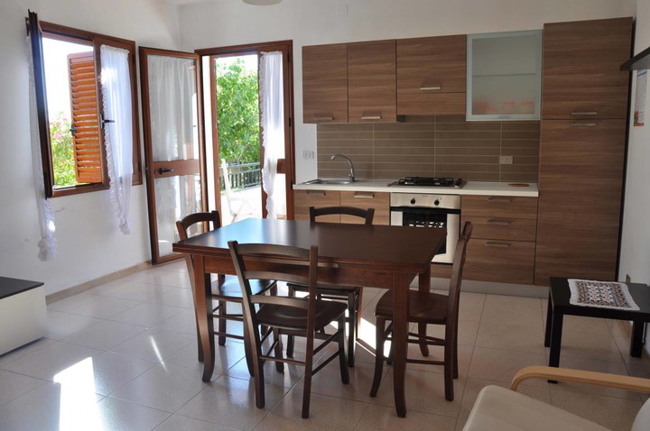 60 M² Apartamento ∙ 1 Habitación ∙ 4 Huéspedes - Bari Sardo