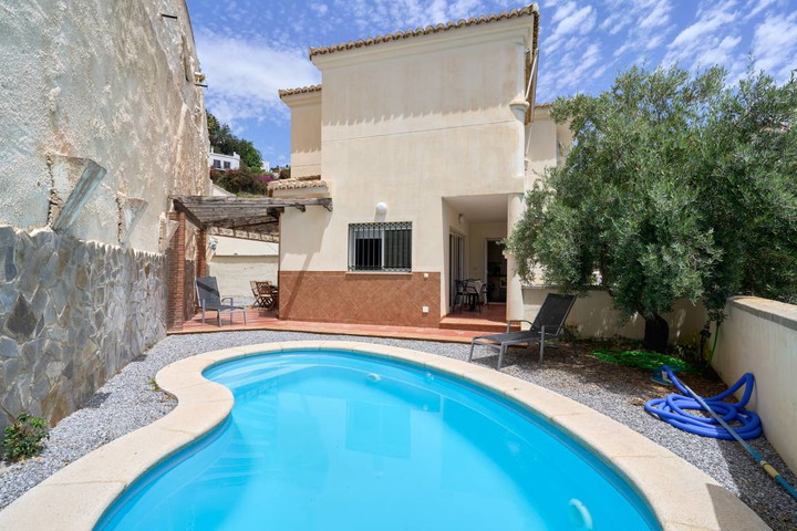 155 M² House ∙ 3 Bedrooms ∙ 6 Guests - Almuñécar