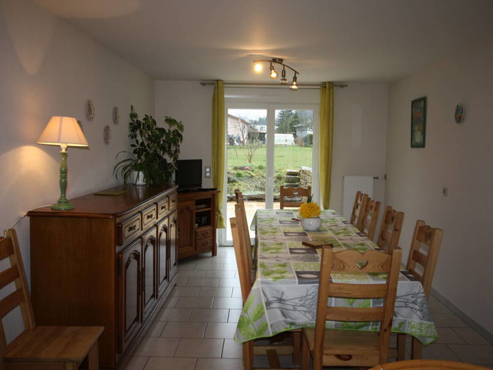 190 M² Cottage ∙ 5 Bedrooms ∙ 10 Guests - Alps