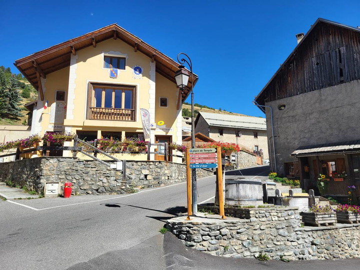 150 M² Cottage ∙ 4 Chambres ∙ 15 Personnes - Abriès