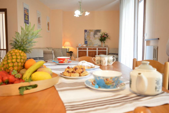 90 M² Apartment ∙ 3 Bedrooms ∙ 7 Guests - Rimini