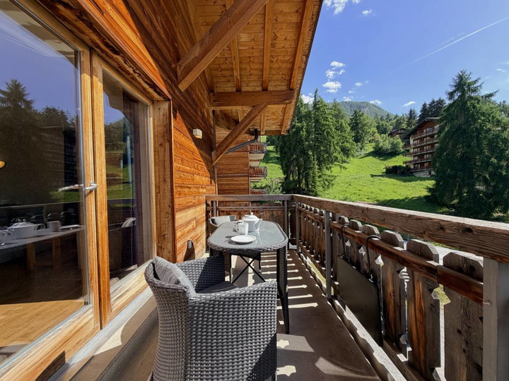 49 M² Apartamento ∙ 2 Habitaciones ∙ 6 Huéspedes - Sion