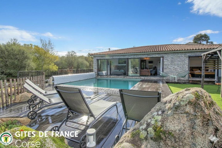 73 M² Gîte ∙ 2 Chambres ∙ 4 Personnes - Porto-Vecchio