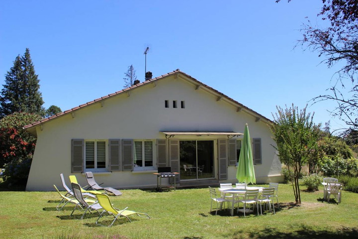 72 M² Gîte ∙ 2 Bedrooms ∙ 6 Guests - Dordogne