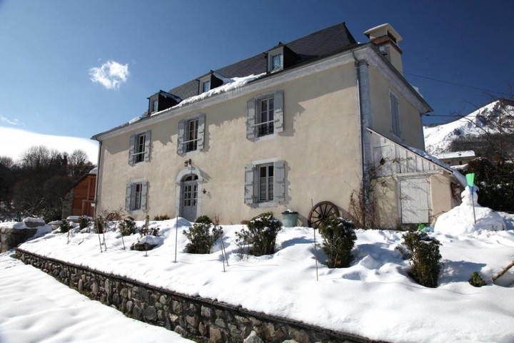 170 M² Gîte ∙ 3 Chambres ∙ 7 Personnes - Val d'Azun