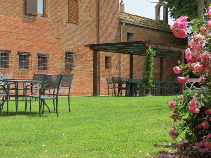 480 M² Boerderij ∙ 6 Slaapkamers ∙ 18 Gasten - Chiusi