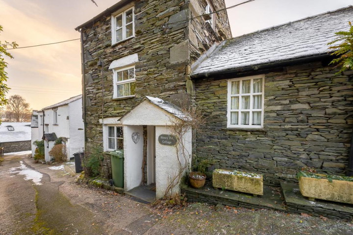 Landhaus ∙ 2 Schlafzimmer ∙ 4 Gäste - Grasmere