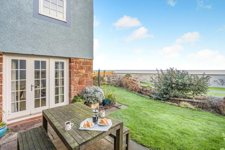 Cottage ∙ 3 Bedrooms ∙ 6 Guests - Dunbar