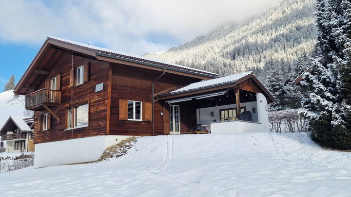 130 M² Chalet ∙ 3 Chambres ∙ 8 Personnes - Suisse