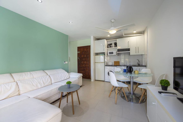 71 M² Appartement ∙ 2 Slaapkamers ∙ 4 Gasten - Aguadulce