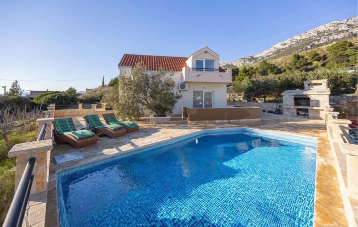 160 M² Ferienhaus ∙ 4 Schlafzimmer ∙ 8 Gäste - Split