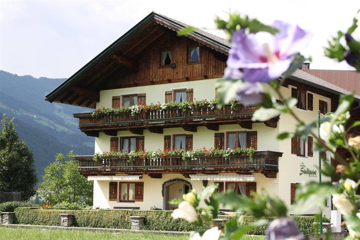20 M² Hotel ∙ 1 Bedroom ∙ 2 Guests - Stumm