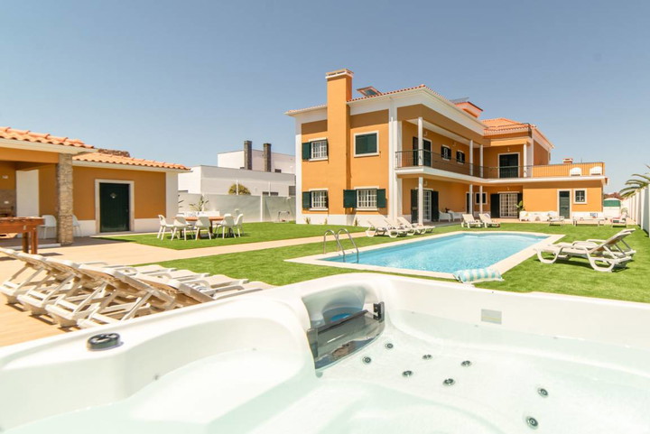 450 M² Vivenda ∙ 9 Quartos ∙ 22 Hóspedes - Azeitão