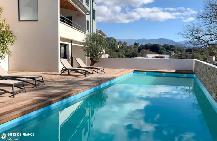190 M² Gîte ∙ 4 Chambres ∙ 8 Personnes - Ajaccio