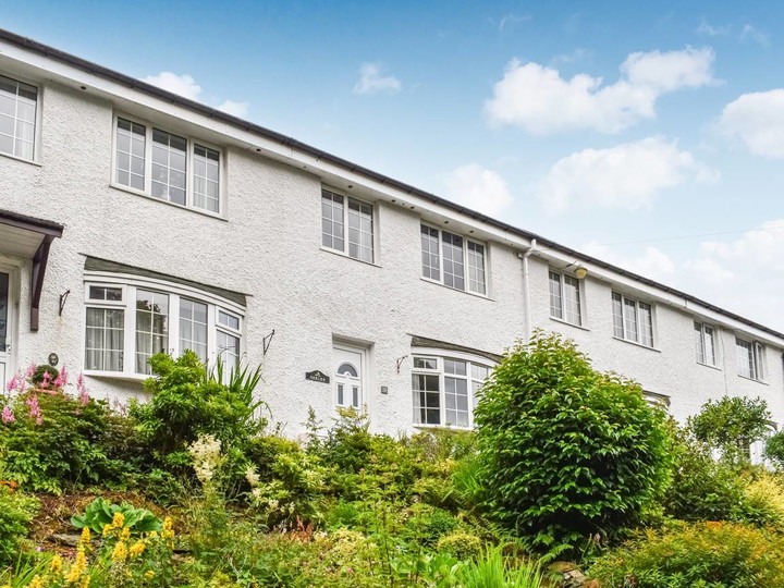 Cottage ∙ 3 Bedrooms ∙ 5 Guests - Bowness-on-Windermere