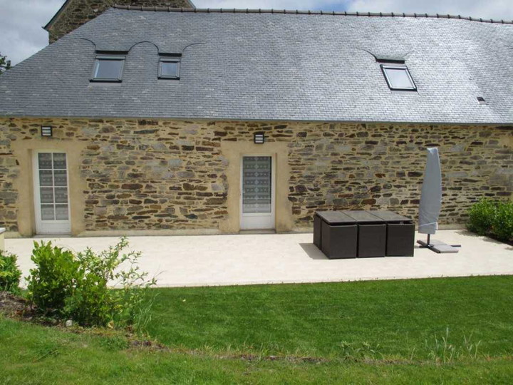 120 M² Gîte ∙ 3 Chambres ∙ 6 Personnes - Lannion