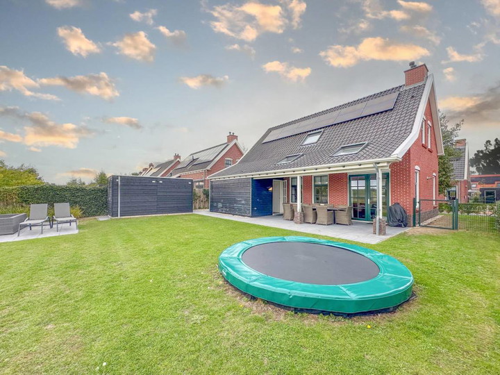 156 M² Ferienhaus ∙ 5 Schlafzimmer ∙ 10 Gäste - Kamperland