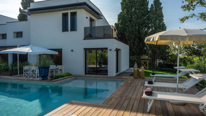 130 M² Villa Vacanza ∙ 4 Camere Da Letto ∙ 8 Ospiti - Riccione