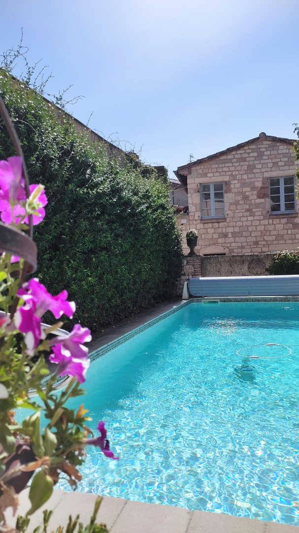 200 M² Gîte ∙ 3 Chambres ∙ 6 Personnes - Occitanie