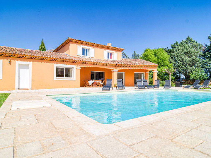 200 M² Maison De Vacances ∙ 4 Chambres ∙ 8 Personnes - Brignoles