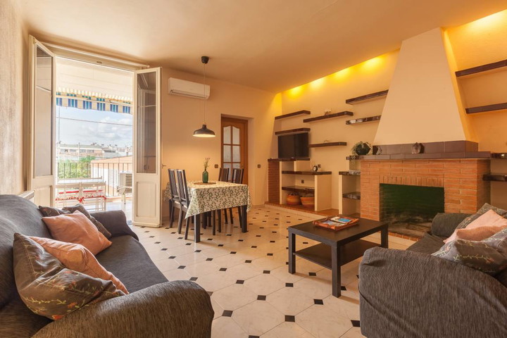 75 M² Apartment ∙ 2 Bedrooms ∙ 4 Guests - Mataró