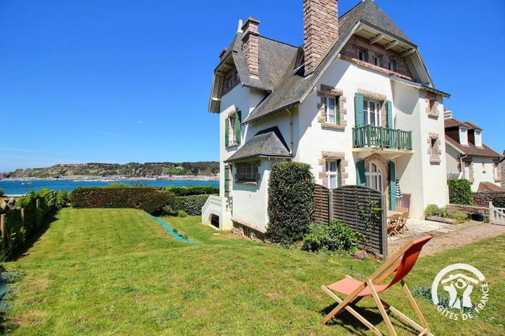 74 M² Gîte ∙ 2 Chambres ∙ 4 Personnes - Erquy