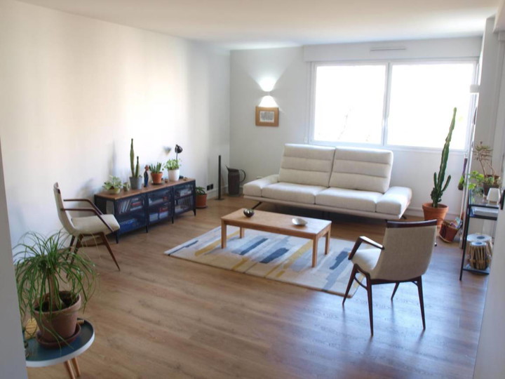 93 M² Gîte ∙ 2 Chambres ∙ 4 Personnes - Villeurbanne