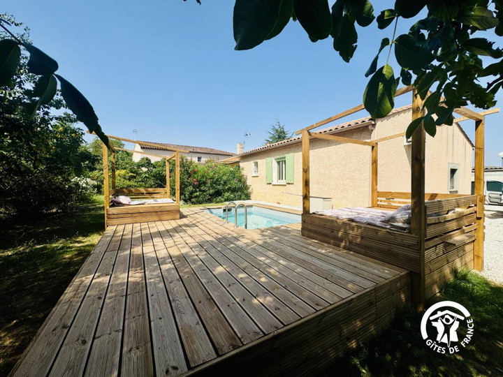 92 M² Gîte ∙ 3 Chambres ∙ 6 Personnes - Carcassonne
