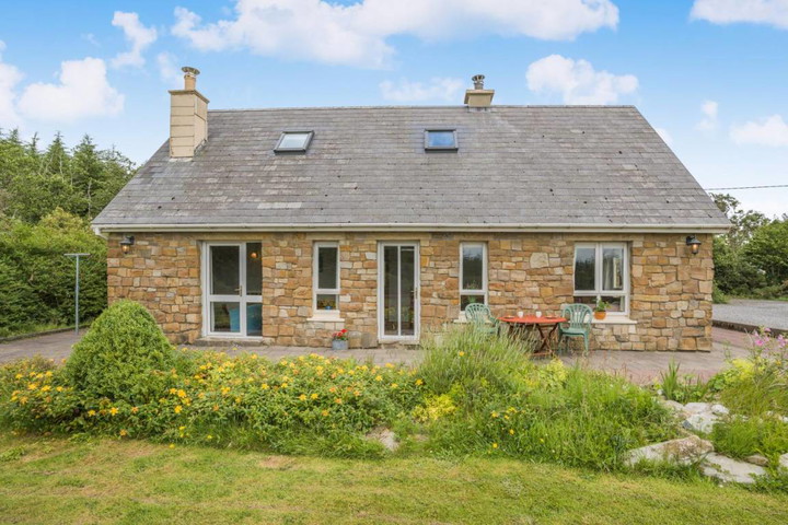 Cottage ∙ 3 Bedrooms ∙ 6 Guests - Ireland