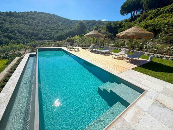 180 M² Ferienhaus ∙ 4 Schlafzimmer ∙ 8 Gäste - Elba