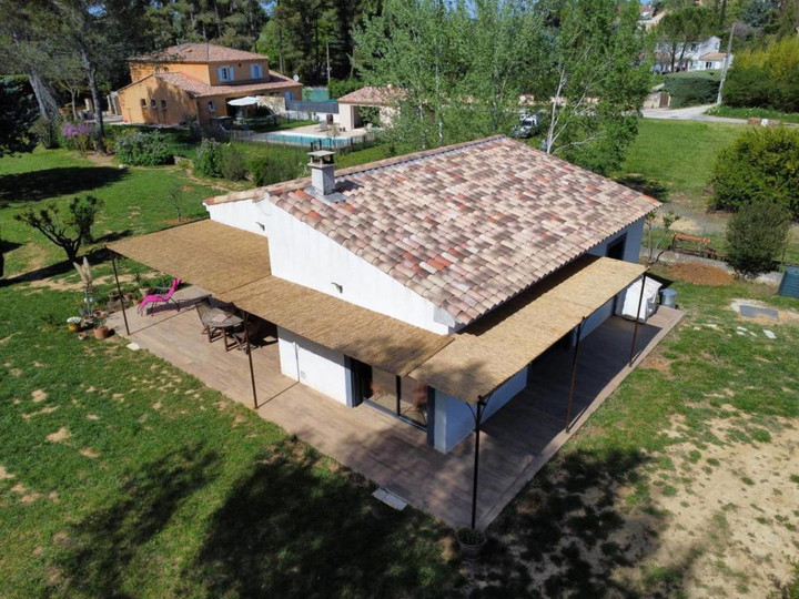 75 M² Gîte ∙ 1 Chambre ∙ 2 Personnes - Var